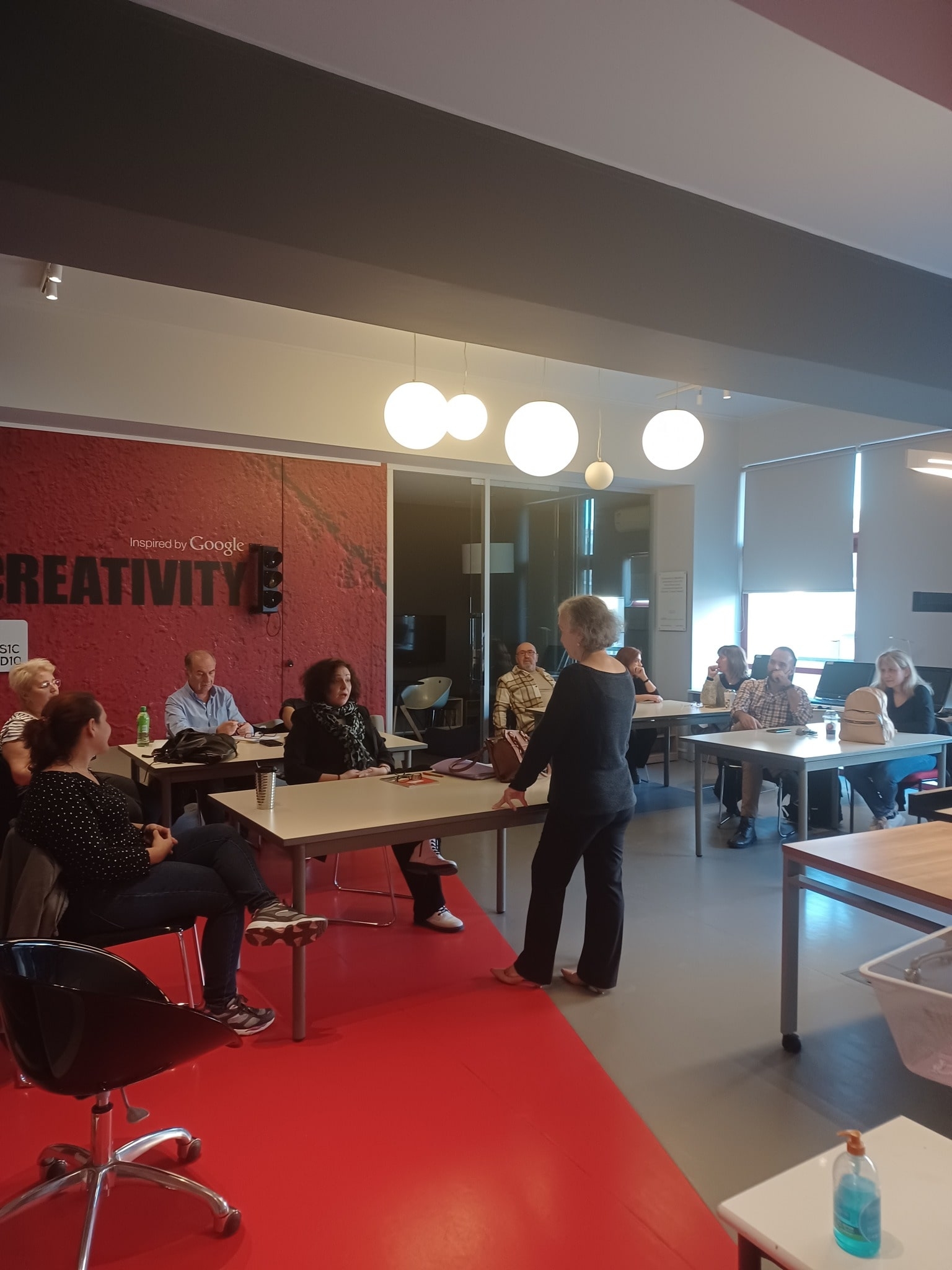 ΟΛΟΚΛΗΡΩΘΗΚΕ ΤΟ ΔΩΡΕΑΝ ΣΕΜΙΝΑΡΙΟ ΔΗΜΙΟΥΡΓΙΚΗΣ ΓΡΑΦΗΣ ΠΟΥ ΔΙΟΡΓΑΝΩΣΕ Η ...